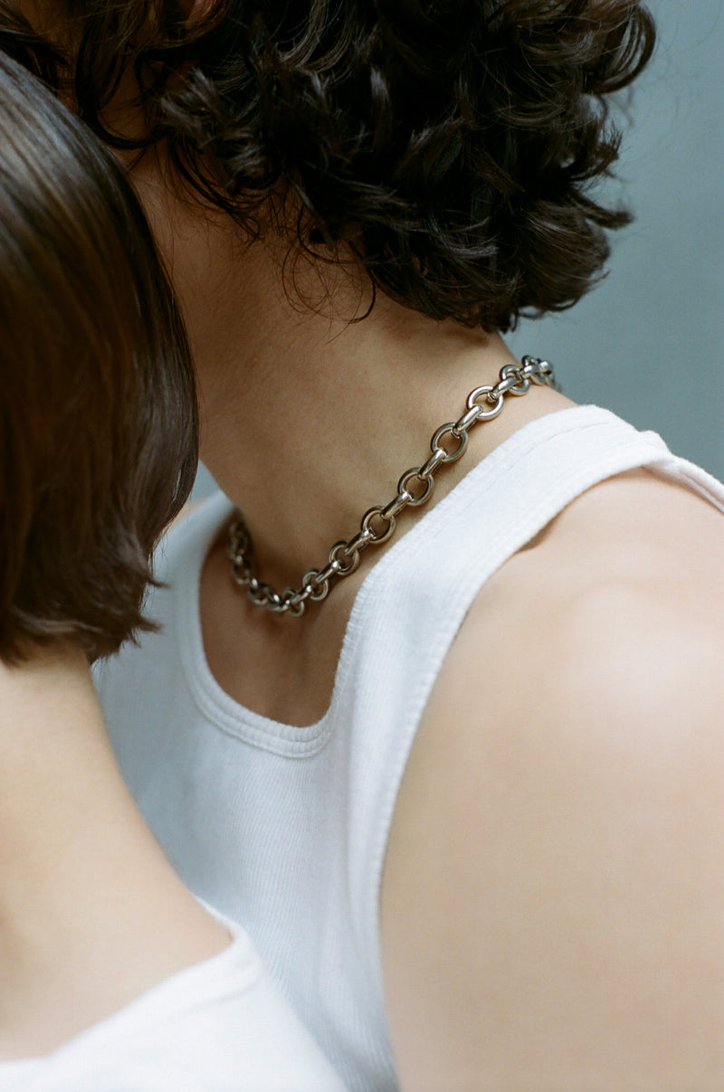 Laura lombardi franca chain store