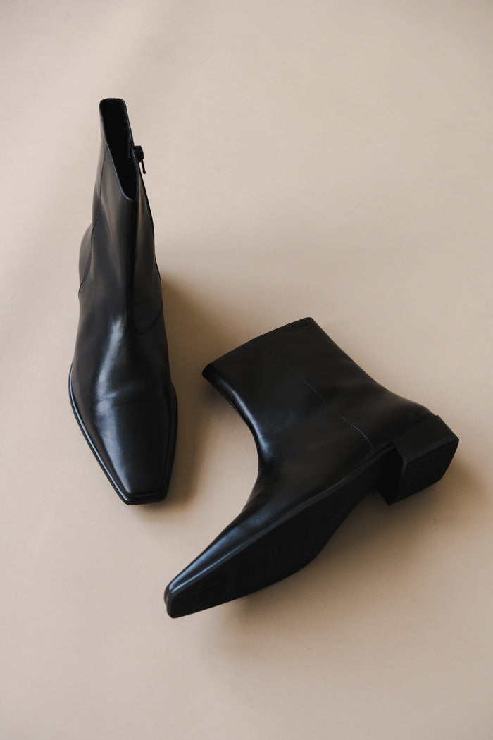 Vagabond NELLA BOOTS - Black | Garmentory