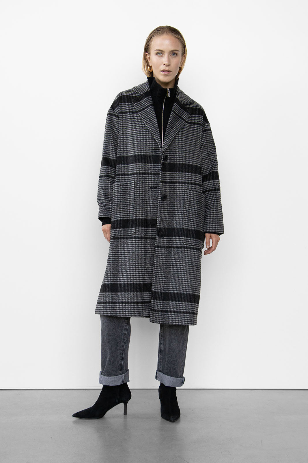 W/B Alina Tailored Wool Coat | Garmentory